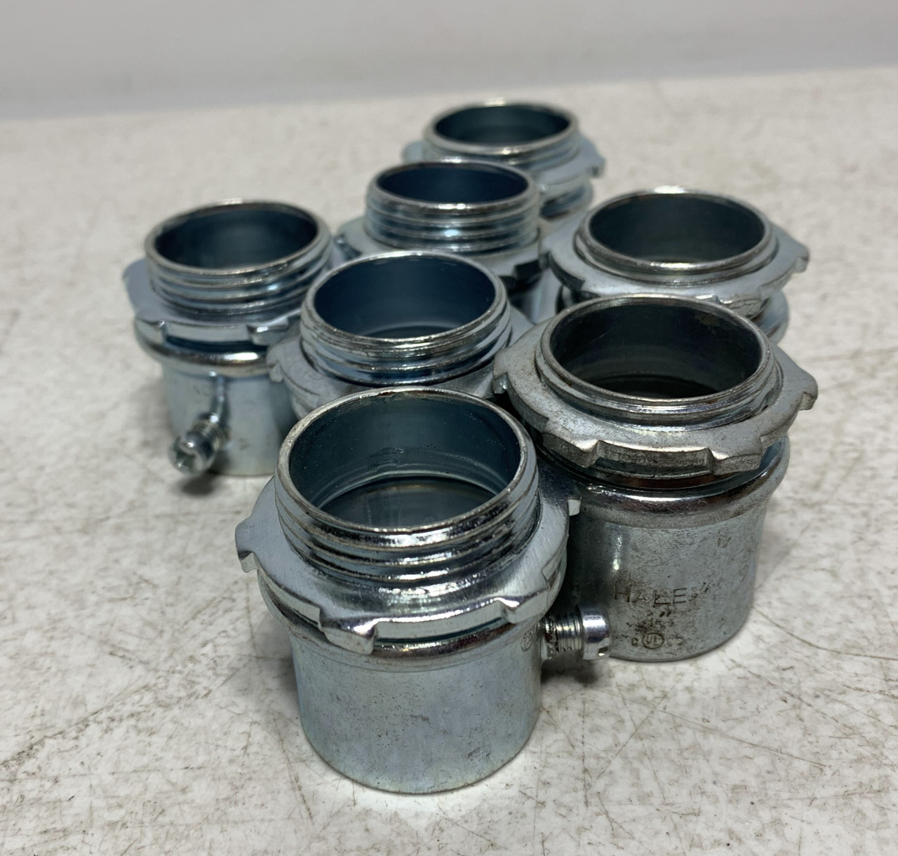 Halex 1" EMT Set-Screw Connector w/ Locknut (lot of 7)