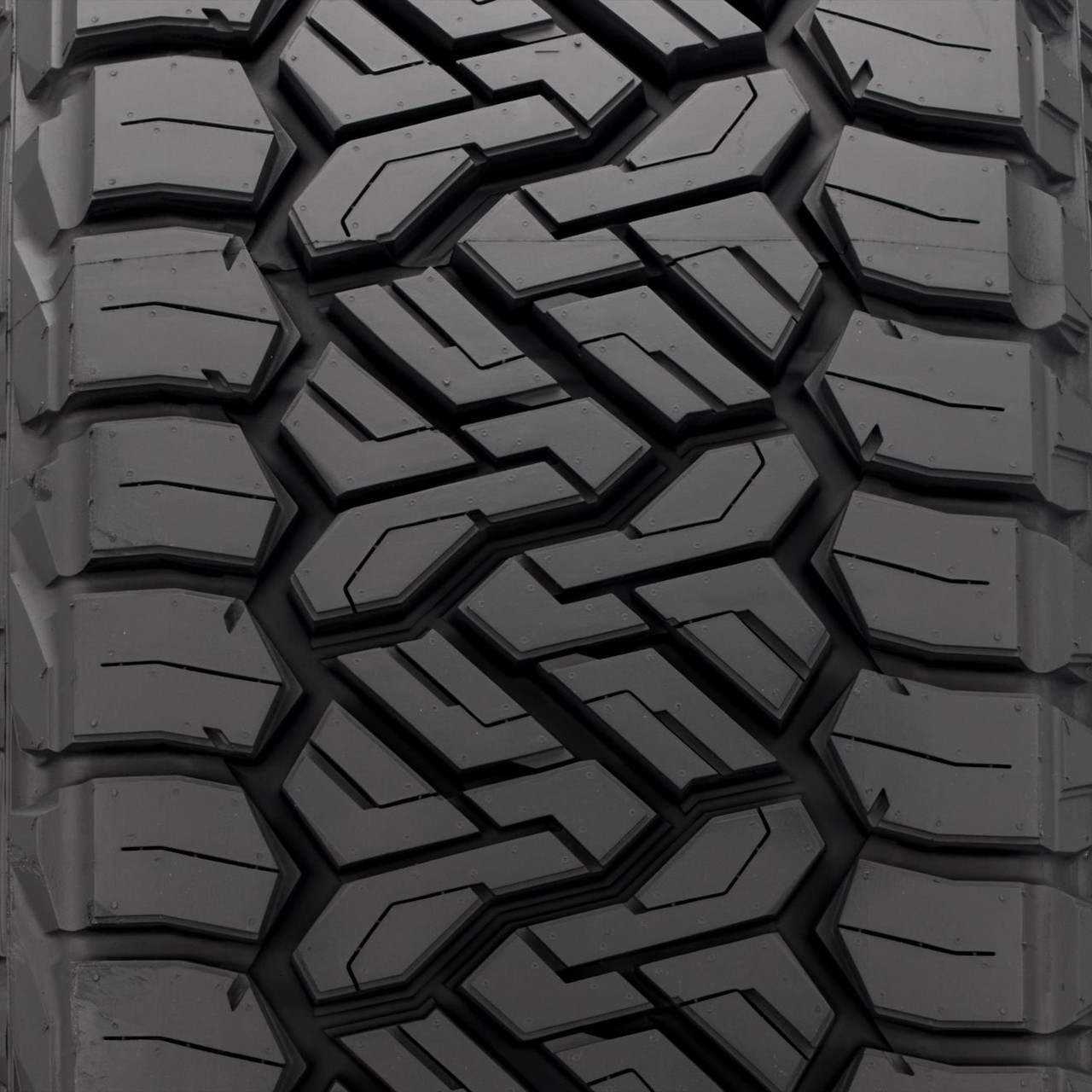 Nitto | Recon Grappler - P285/65R18