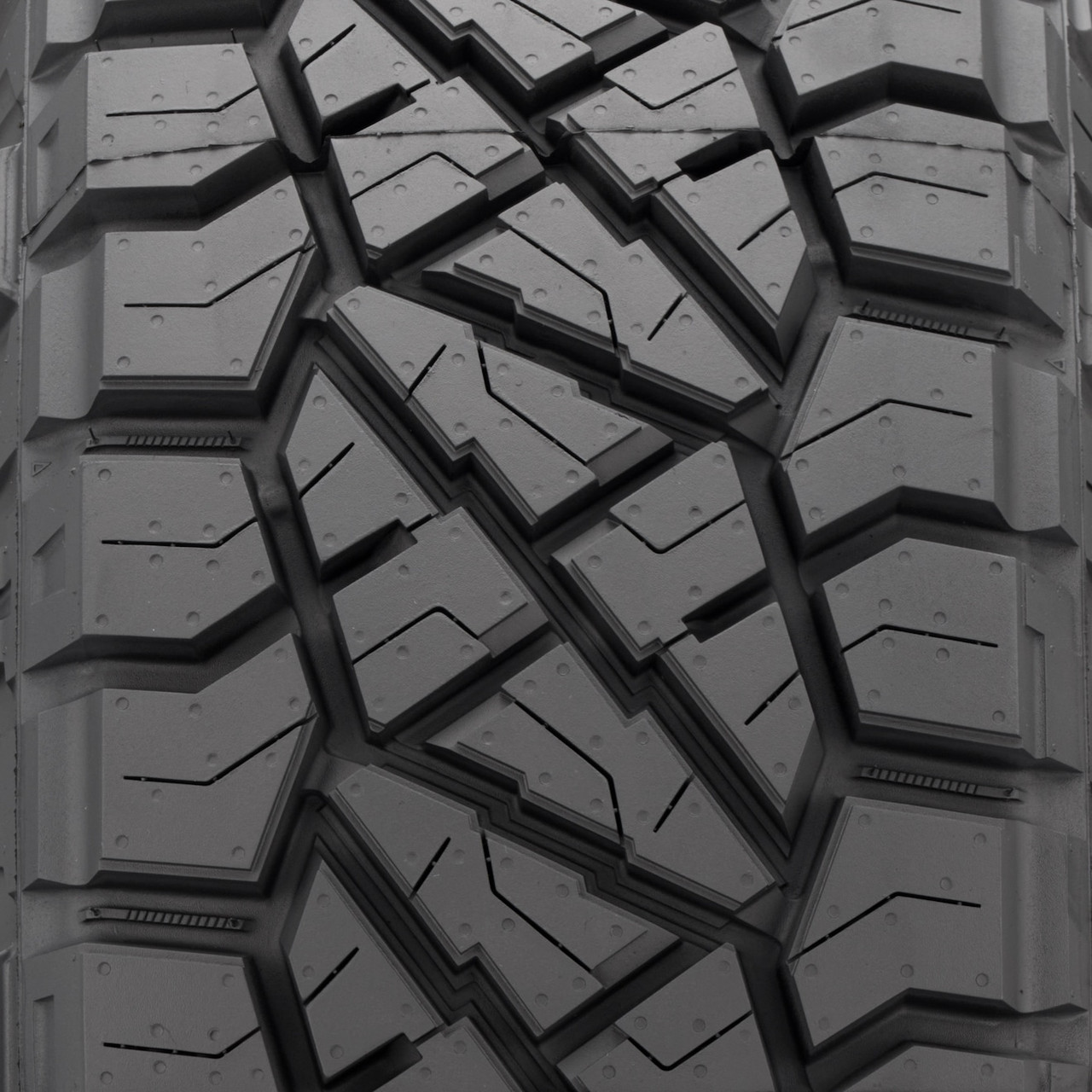 Nitto | Ridge Grappler - P285/70R17