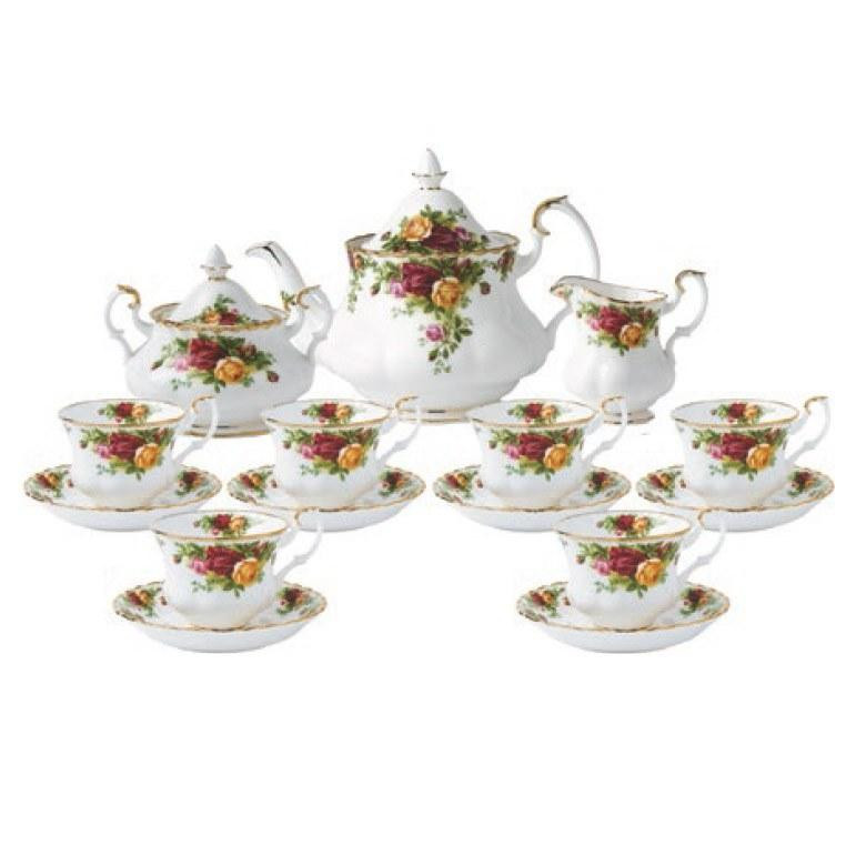 Royal Albert Old Country Roses 15 Piece Teaset