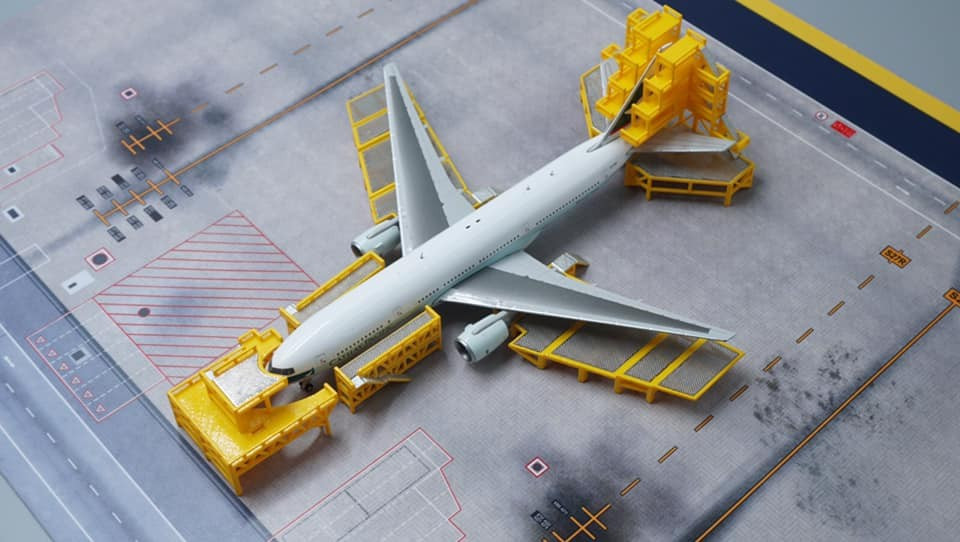 Maintenance Docking for Dual Engine Aircraft (1:400) - Collectable Jets