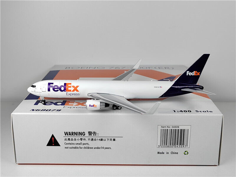 FedEx Boeing 767-300ER N68079 PH4FED04509 1:400