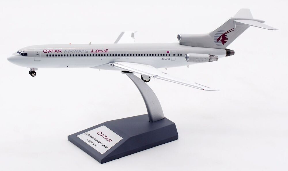 Inflight200 Qatar Airways Boeing 727-2M7/Adv A7-ABC with stand ...