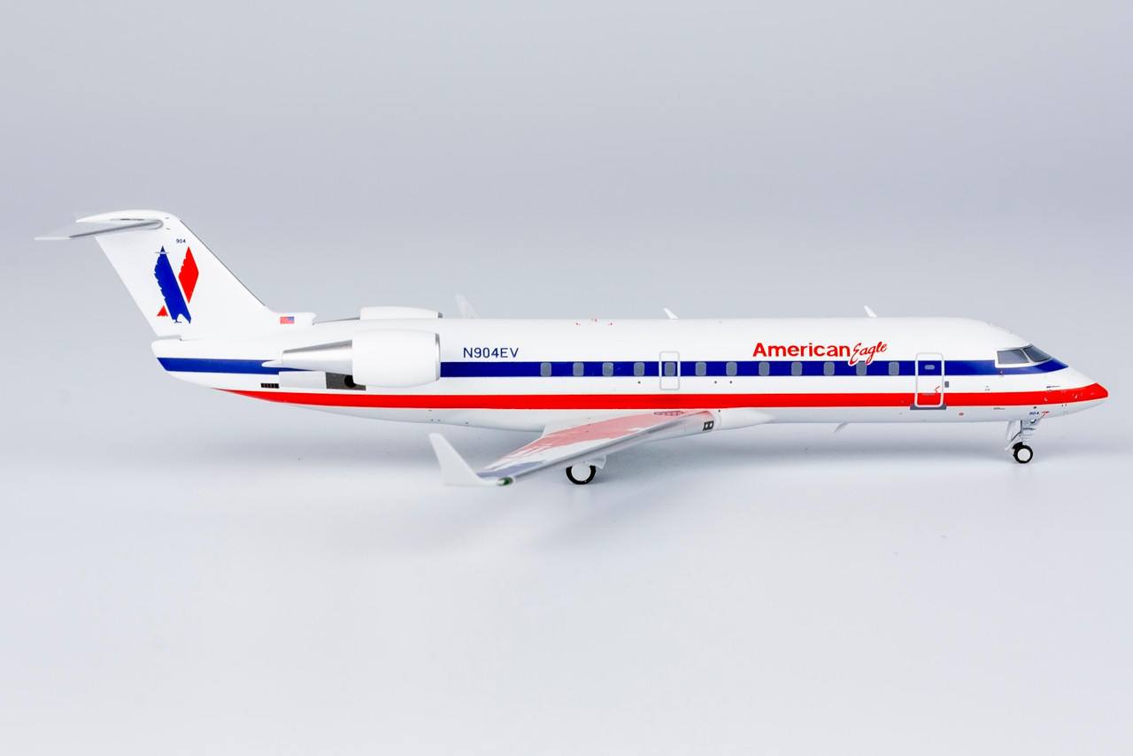 NG Models American Eagle (ExpressJet Airlines) CRJ-200ER N904EV 52069 1:200