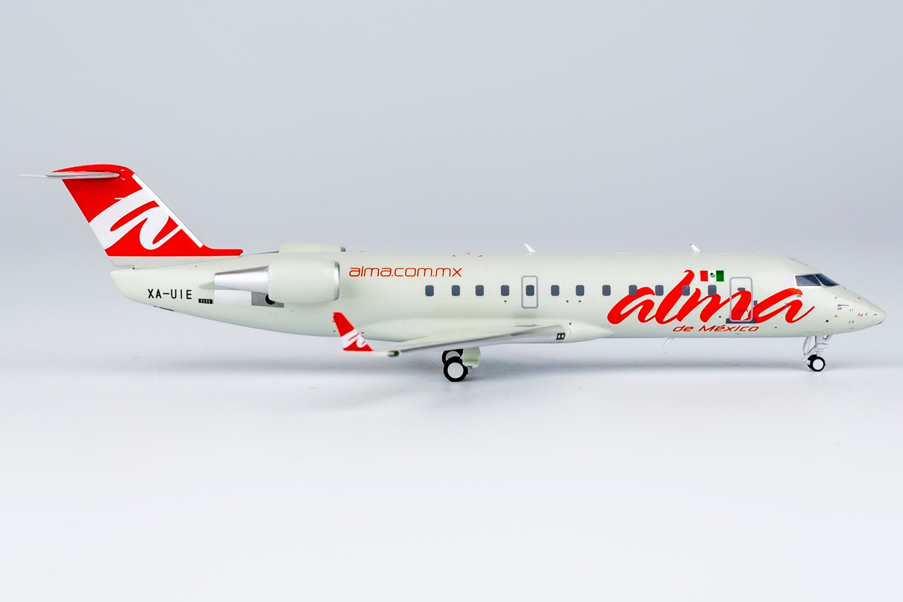 NG Models Alma de Mexico CRJ-200ER XA-UIE 52083 1:200