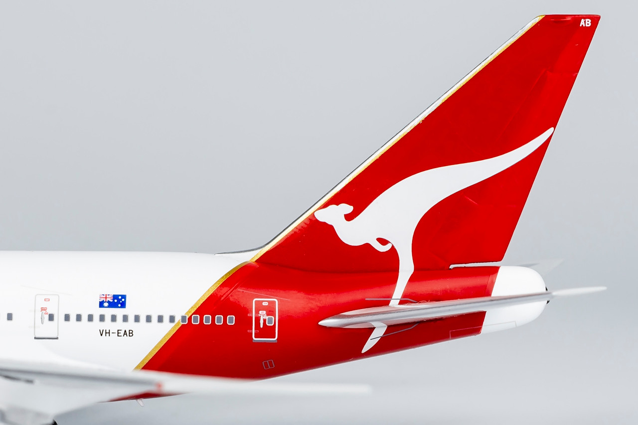 NG Models Qantas 747SP VH-EAB with "SYDNEY 2000" gold supporter sticker ...