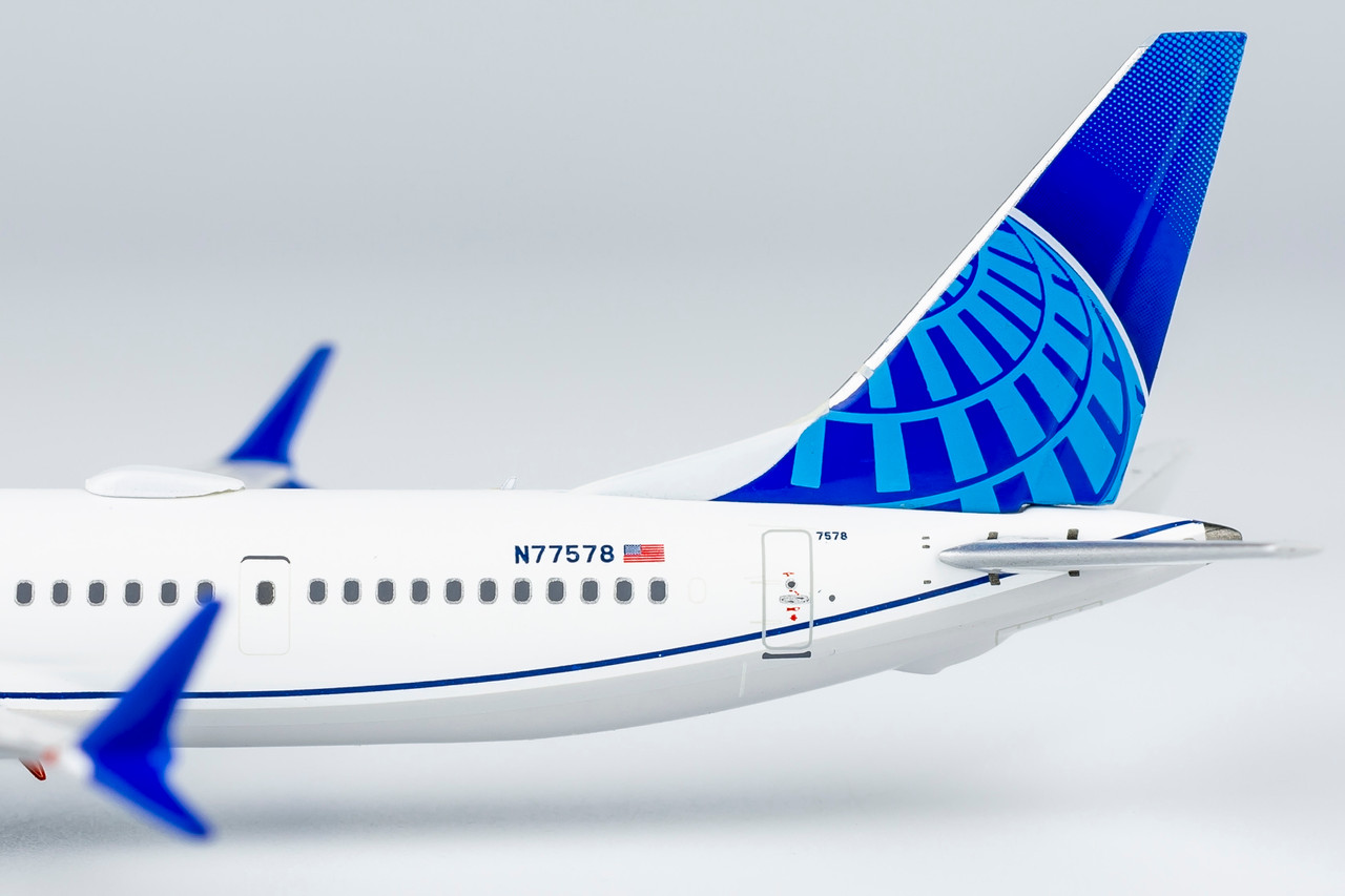 NG Model United Airlines 737 MAX 9 Blue Evolution livery N77578 89013 1:400