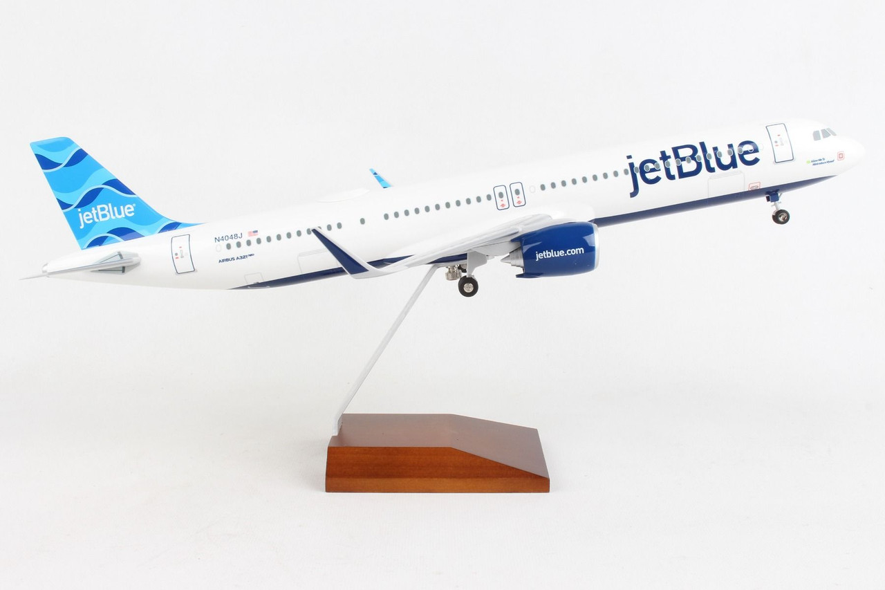 Skymarks Supreme JetBlue A321neo N4048J with wood stand and gear ...