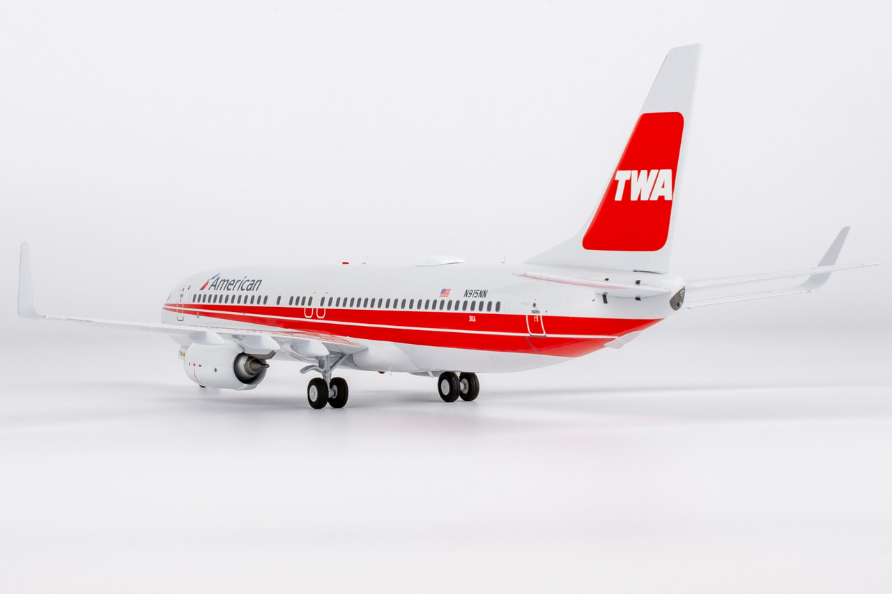 American Airlines 737-800/w N915NN TWA retro special livery with stand ...