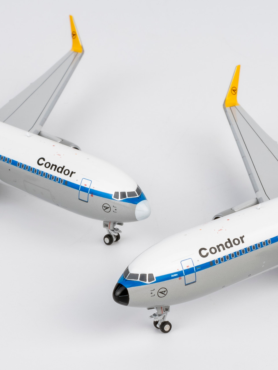 NG Models Condor 767-300ER/w Reg: D-ABUM Retro colors 17008 Scale 1:400