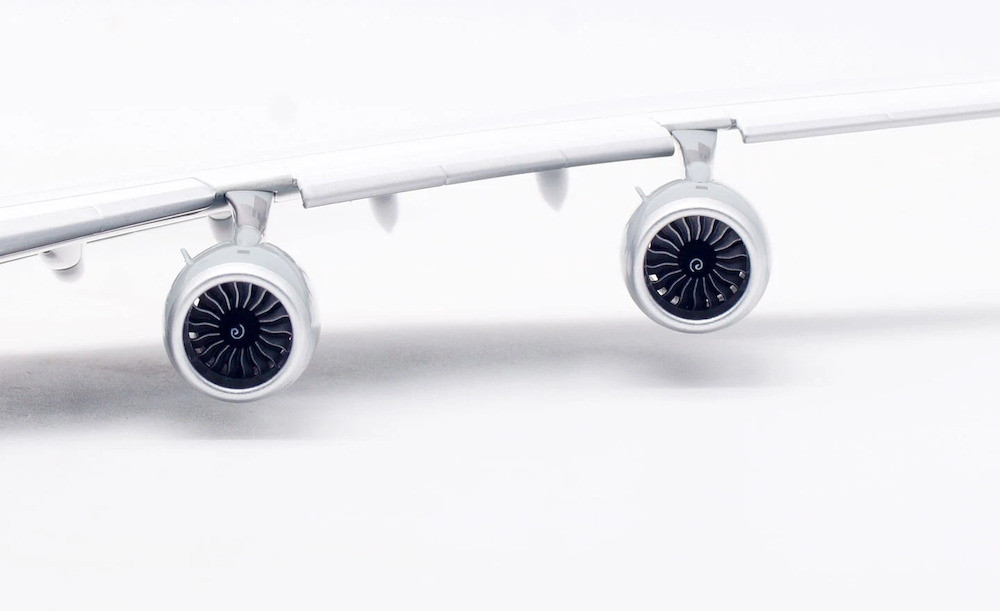 SQ Wings Lufthansa A380 Reg: D-AIMC "Flaps Down" L2133FD Scale 1:200