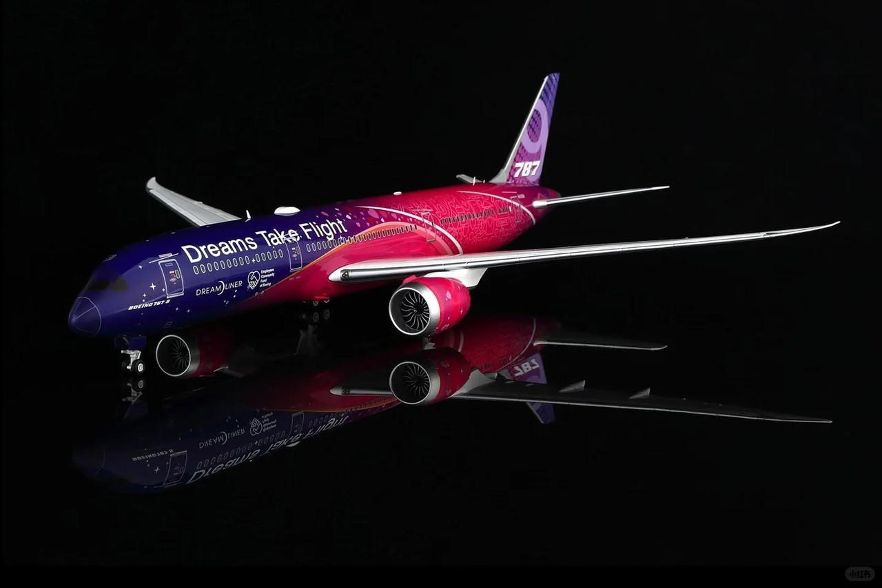 SQ Wings Boeing Company B787-9 Reg: N1015B "Dreams Take Flight" L2128 ...