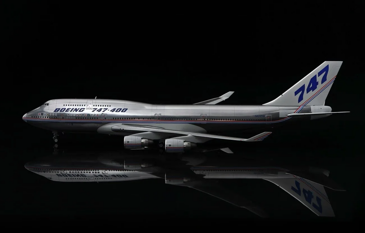 SQ Wings Boeing Company B747-400 Reg: N401PW House Livery with Full ...