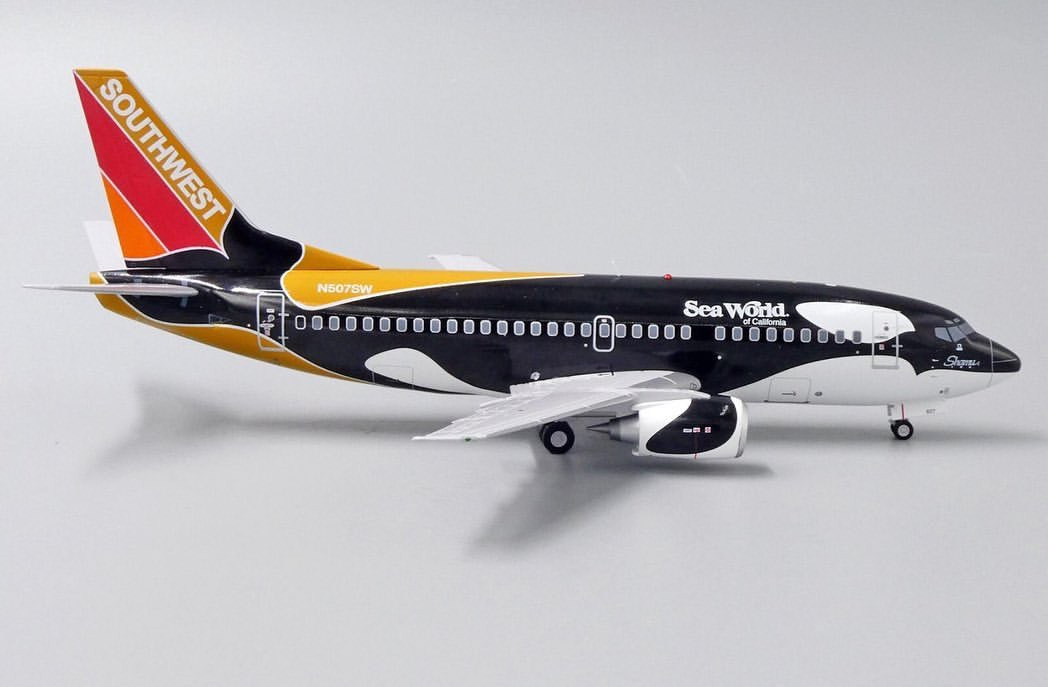 JC Wings SOUTHWEST B737-500 (SHAMU 2-SEAWORLD CALIFORNIA) N507SW ...