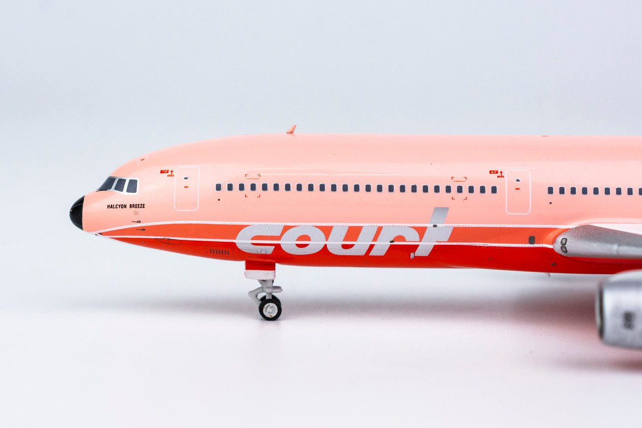 NG Model Court Line L-1011-1 G-BAAB 31017 1:400