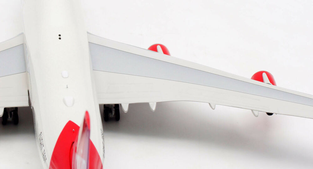 Inflight200/B-Models VIRGIN ORBIT 747-400 plus wing rocket and stand ...