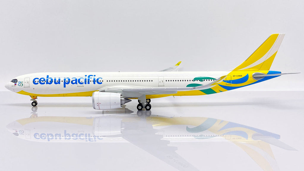JC Wings Cebu Pacific A330-900neo RP-C3900 JC2CEB0235 1:200