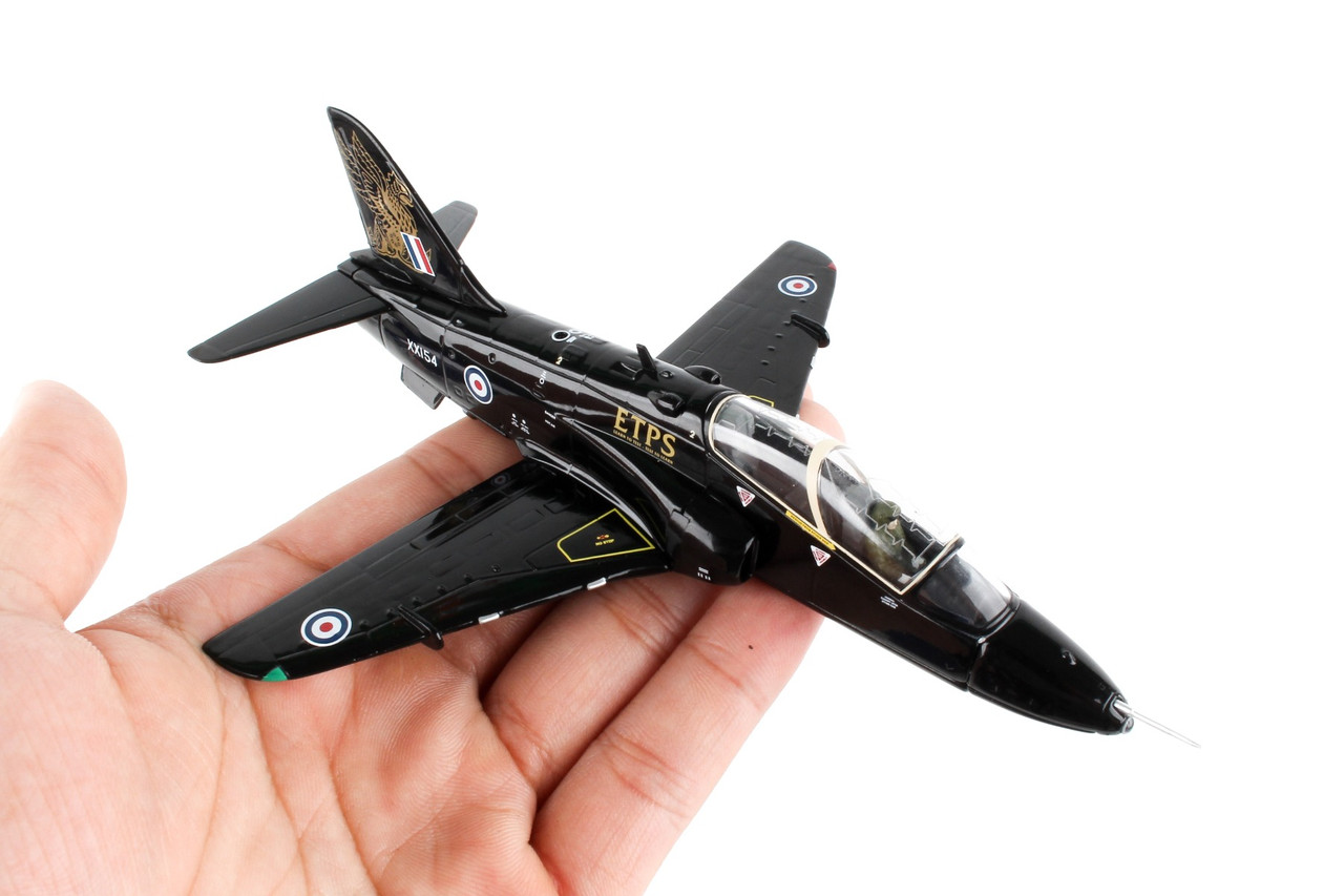 CORGI BAE HAWK 1/72 XX154 ETPS - Collectable Jets