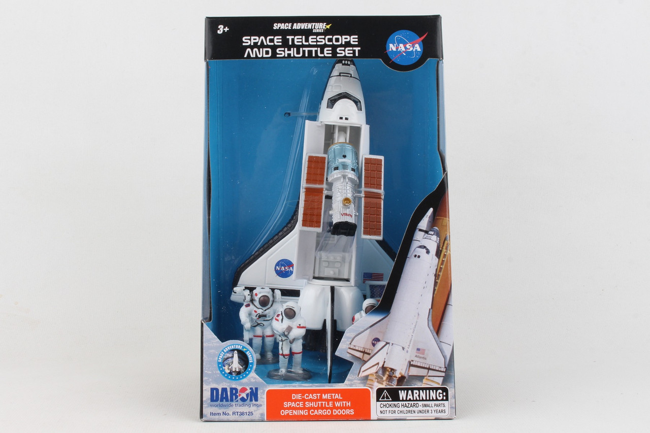 SPACE TELESCOPE AND SHUTTLE SET - Airline Museum