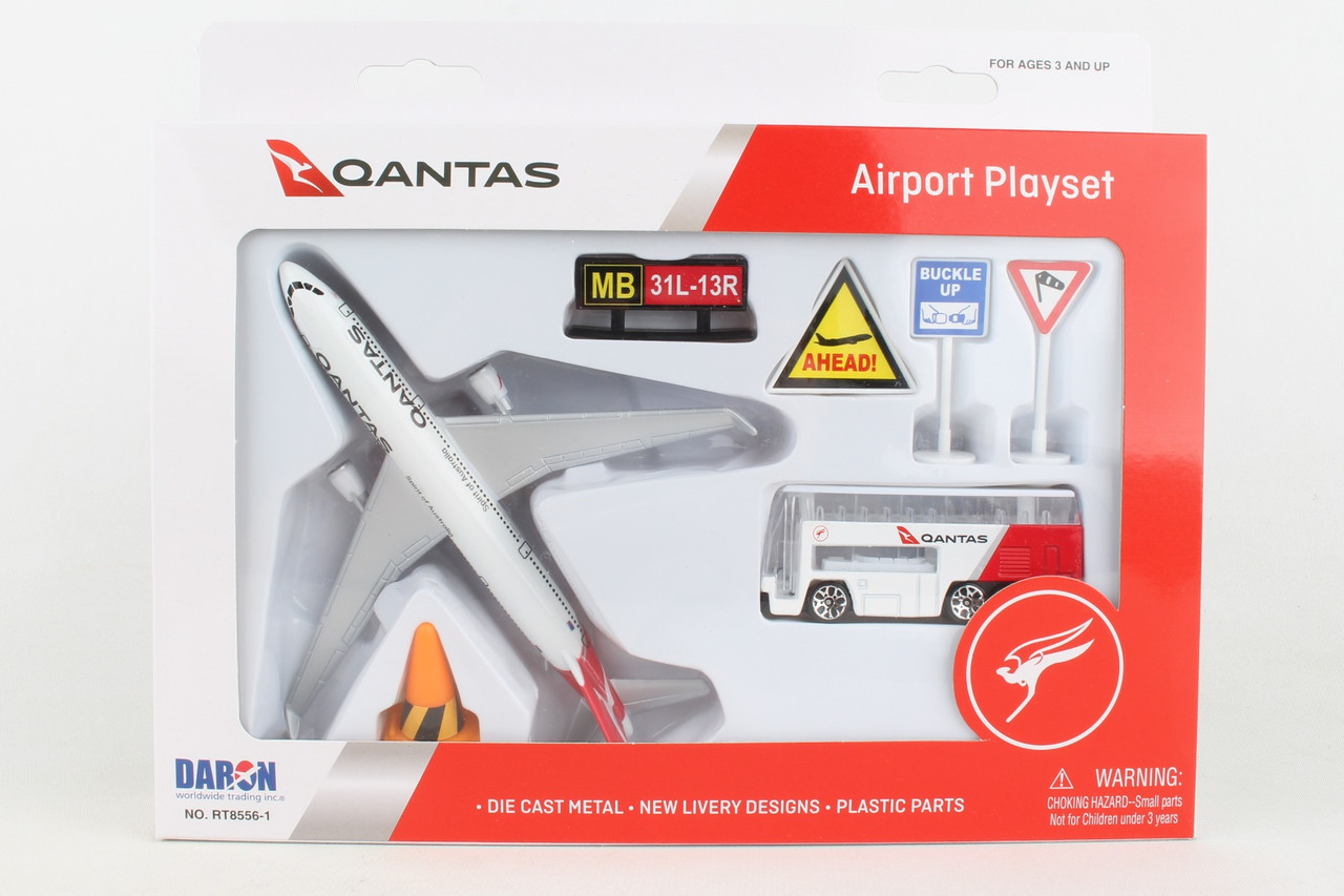 QANTAS SMALL PLAYSET - Airline Museum