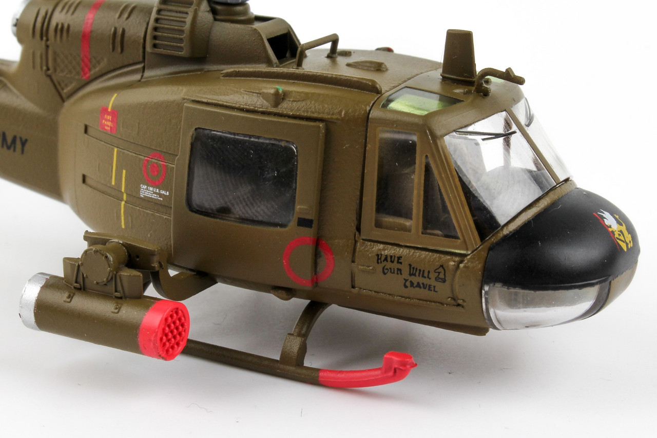 POSTAGE STAMP UH-1C US ARMY HUEY GUNSHIP 1ST CAVALRY DIVISIO ...