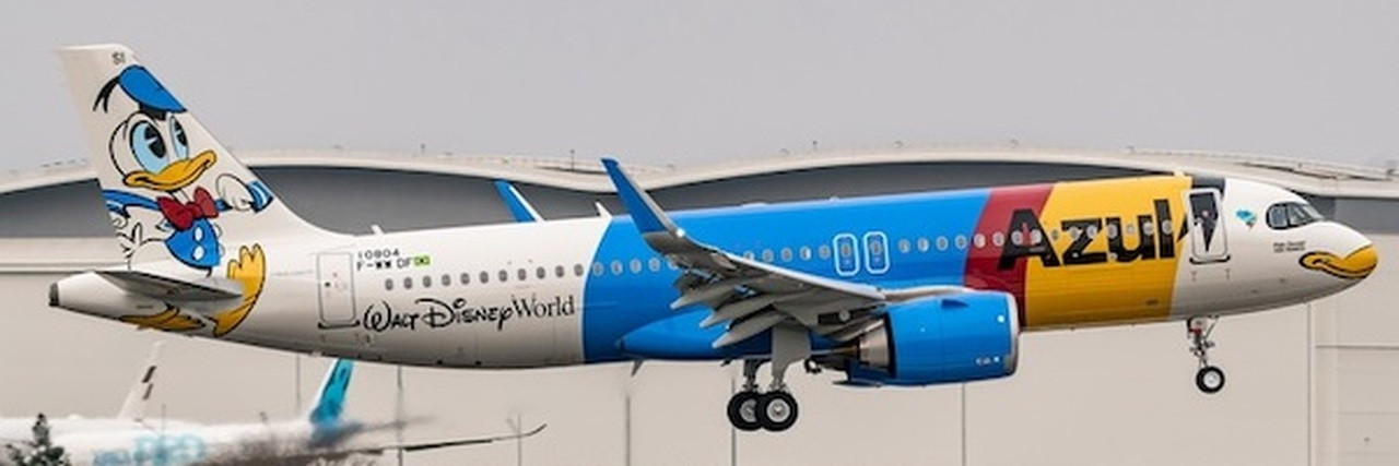 Phoenix Model Azul Airbus A320neo PR-YSI Duck Pato Donald D-World ...