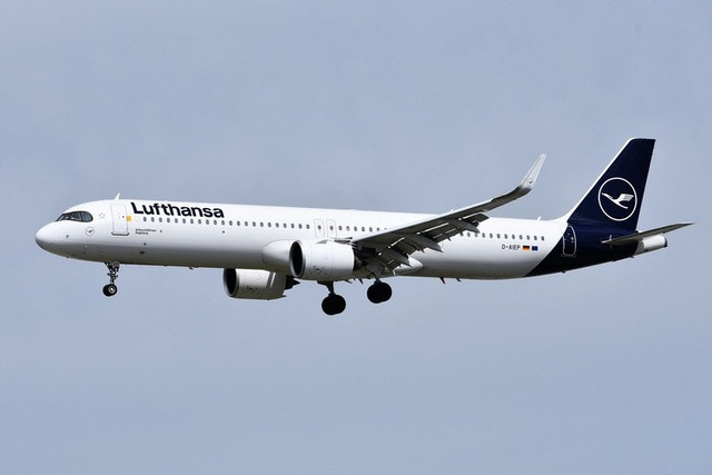 Phoenix Lufthansa Airbus A321neo D-AIEP PH04541 Scale 1:400