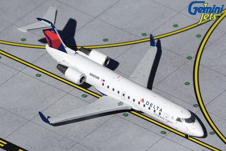 Gemini Jets Delta Connection CRJ-200 GJDAL2034 1:400