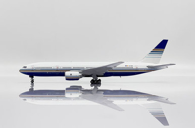 JC Wings Privilege Style Boeing 777-200ER EC-MUA XX40058 Scale 1:400
