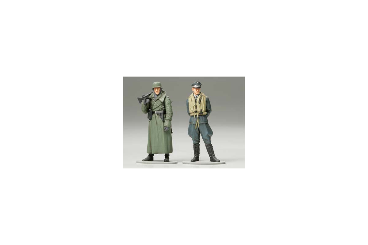 1/35 GERMAN GUNNER & ACE PILOT - 89641 - Brookhurst Hobbies