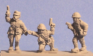 PIG080516 - DUTCH OFFICERS - Brookhurst Hobbies