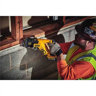 Dewalt DCS367B 20V MAX XR Brushless Compact Reciprocating Saw (Tool Only)
