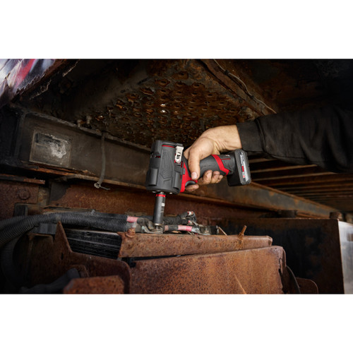 Milwaukee 2562-22 M12 FUEL Stubby 3/8 in. Impact Wrench Kit - TEGS ...