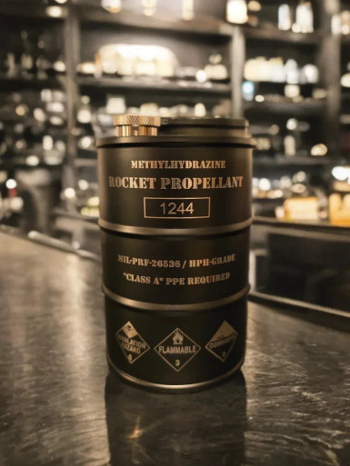 Rocket Propellant Flask – Hydrazine Barrel Style (25 oz)