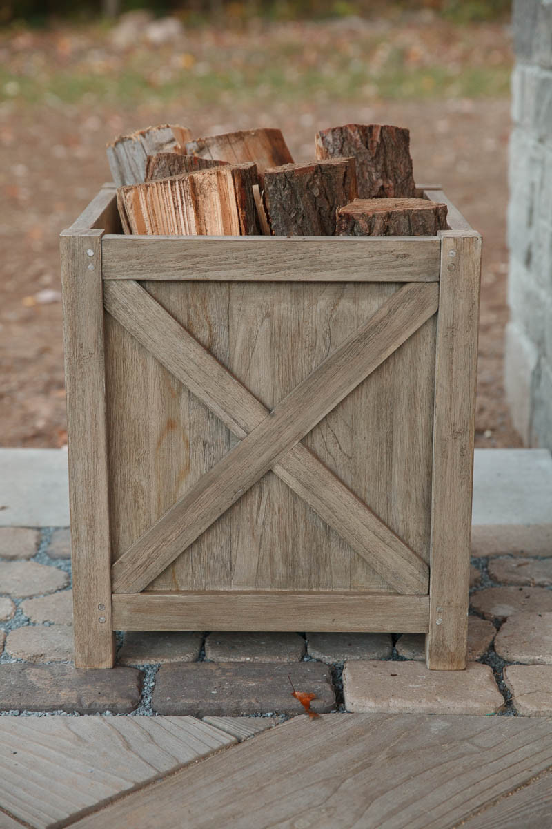 Lakewood Essential Small Planter Box - Grey