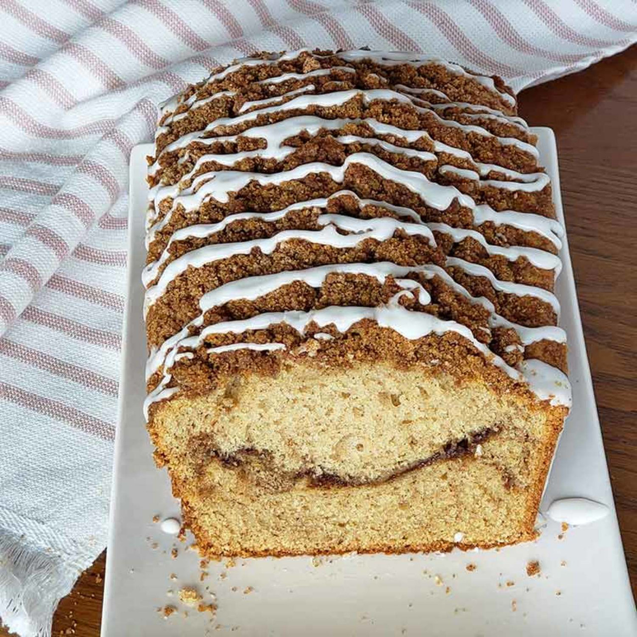 Cinnamon Streusel Bread - Wilton