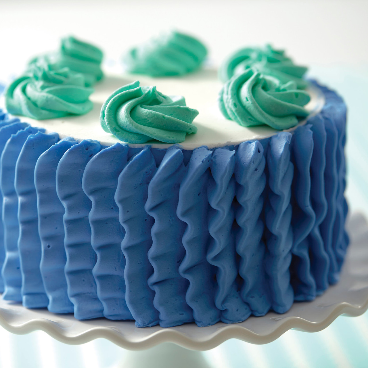 Dessert Decorator Plus Cake Decorating Tool, Cake Icing Tool - Wilton