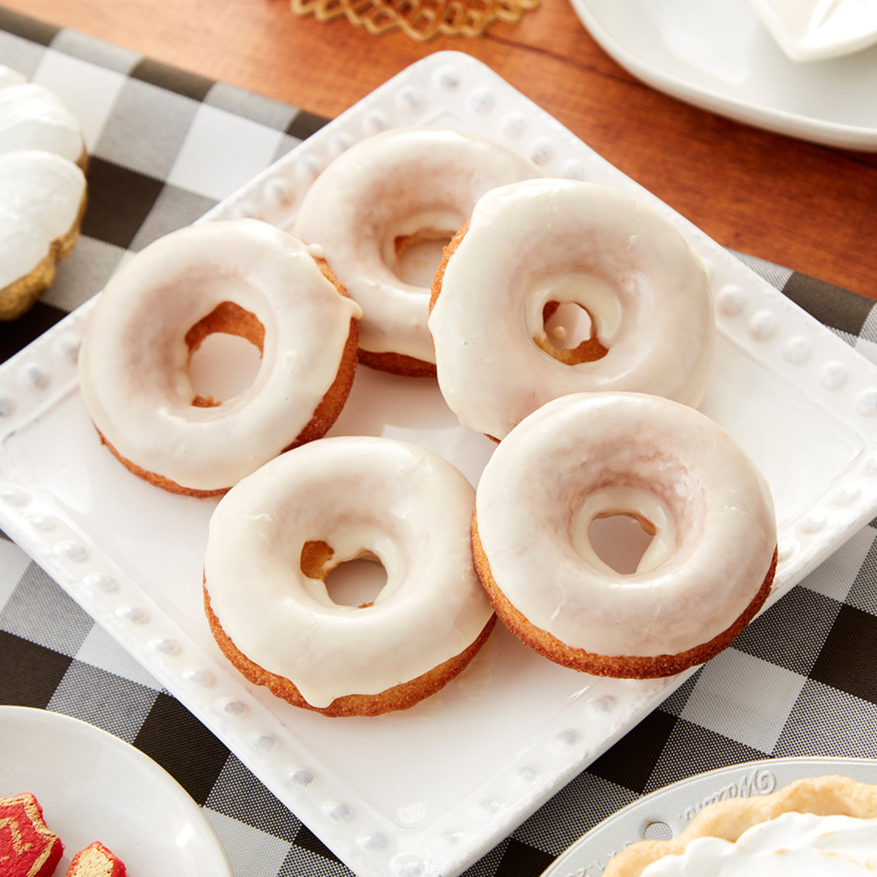 Apple Cider Baked Cake Donuts with Apple Cider Glaze - Wilton