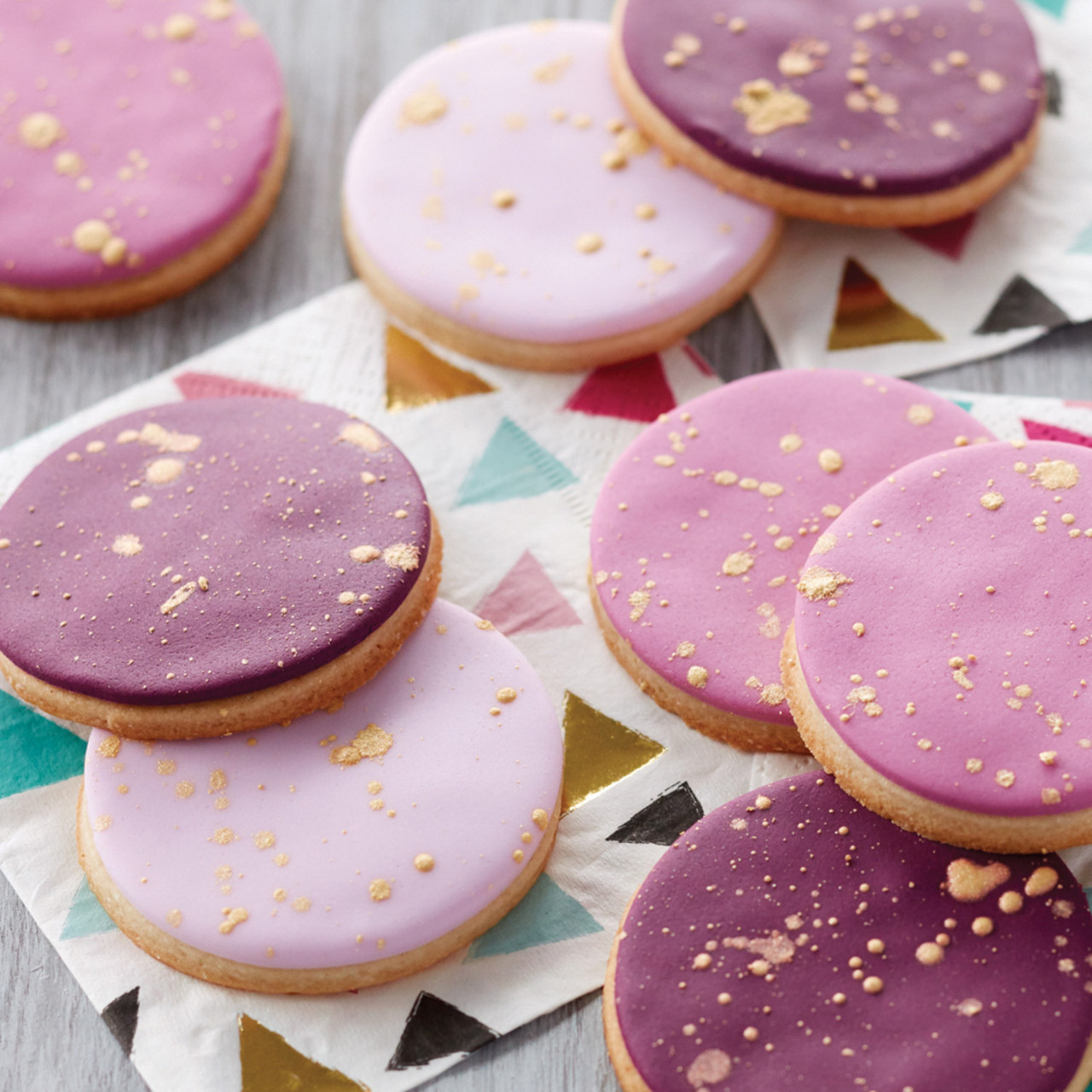 Paint Splatter Cookies - Wilton