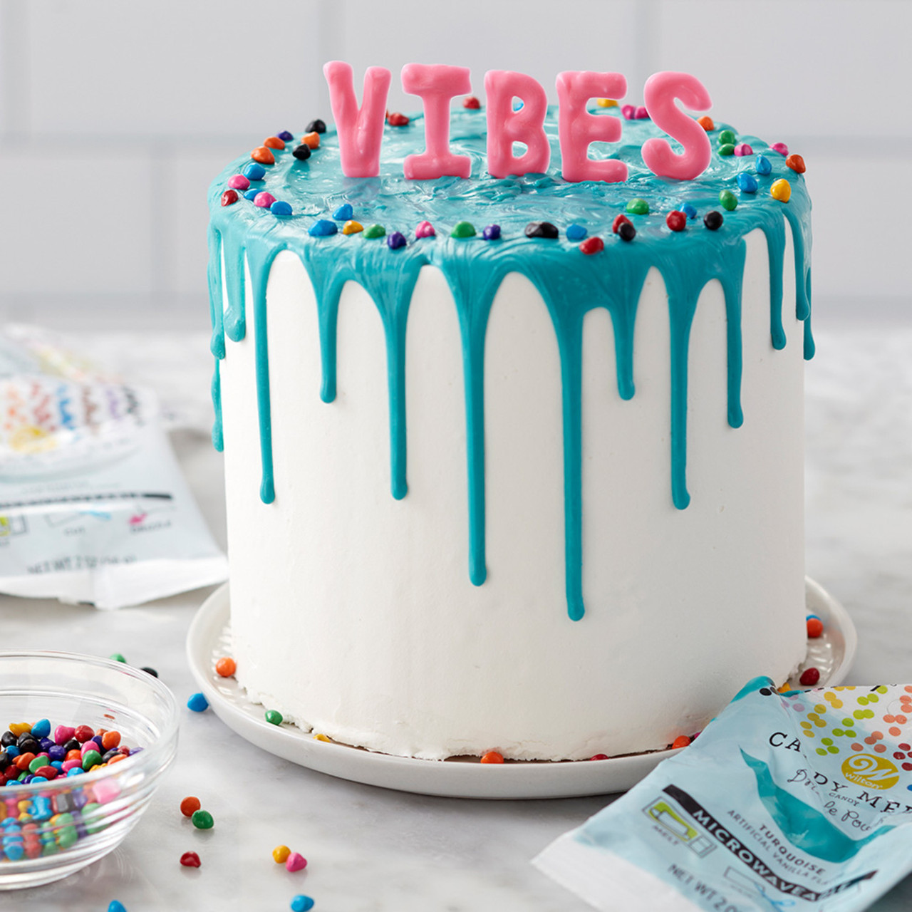 Sweet Vibes in a Snap Cake - Wilton