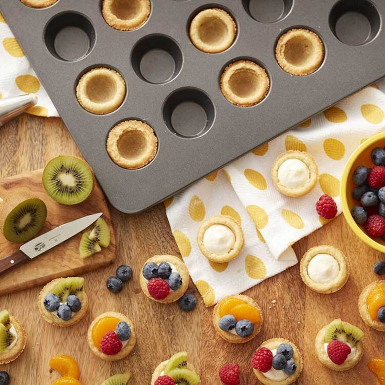 Delicious Mini Fruit Tarts Recipe - Wilton