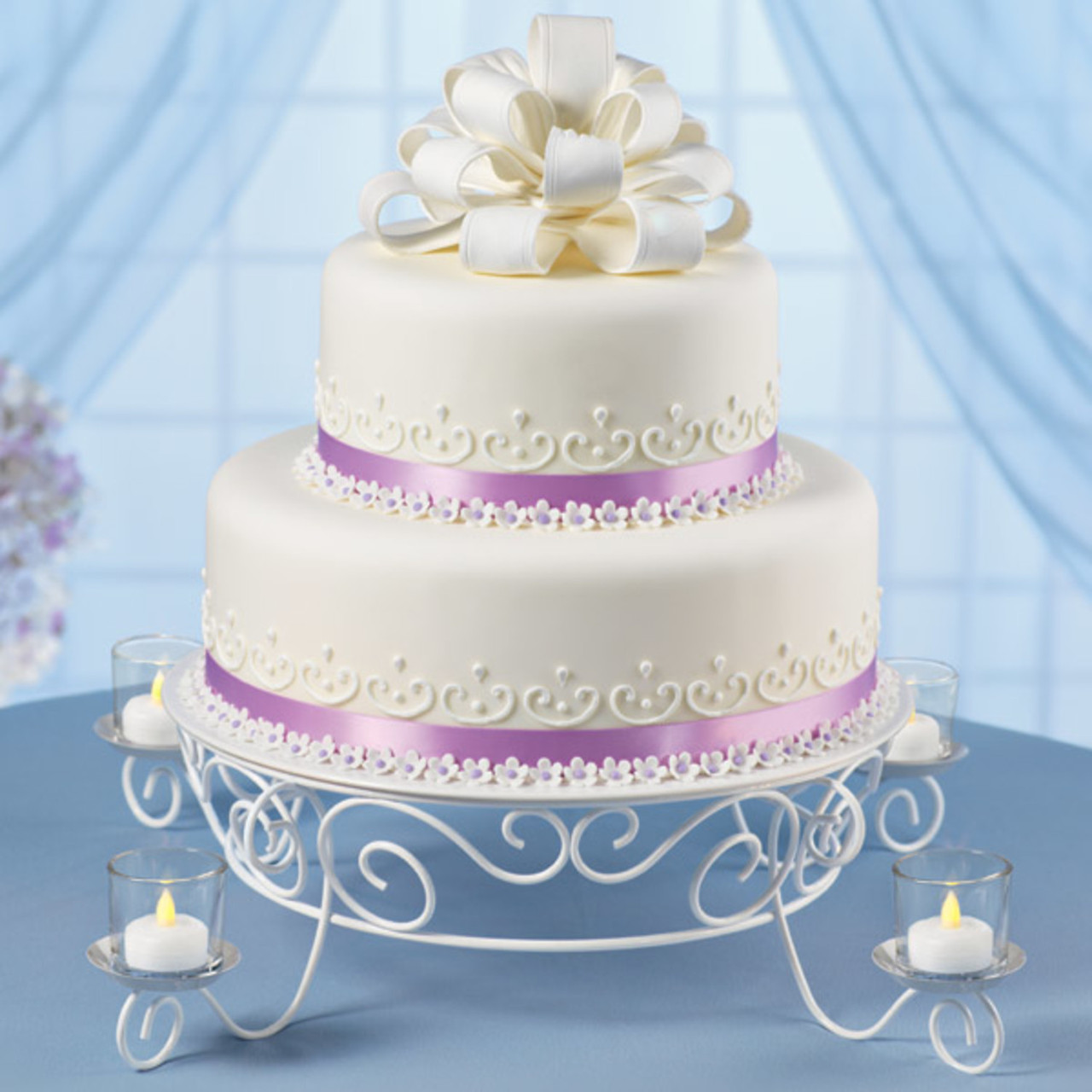 Lovely Loops Reception Cake - Wilton