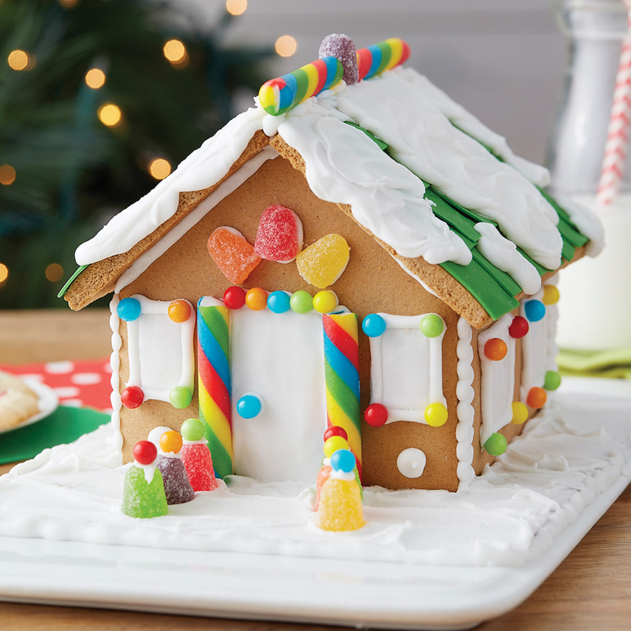 Sweet & Petite Gingerbread House #2 - Wilton