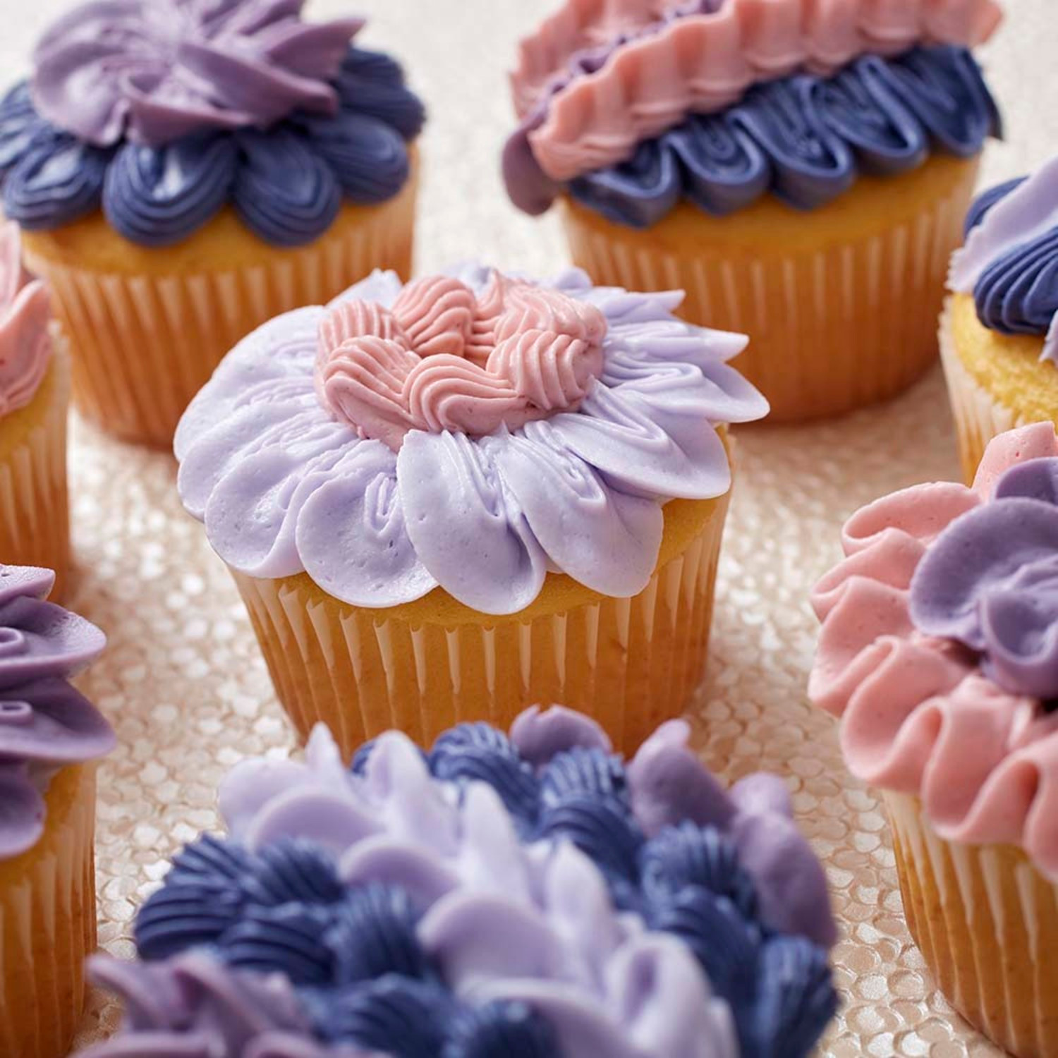 8 Ways to Use Ruffle Decorating Tip 86 - Wilton