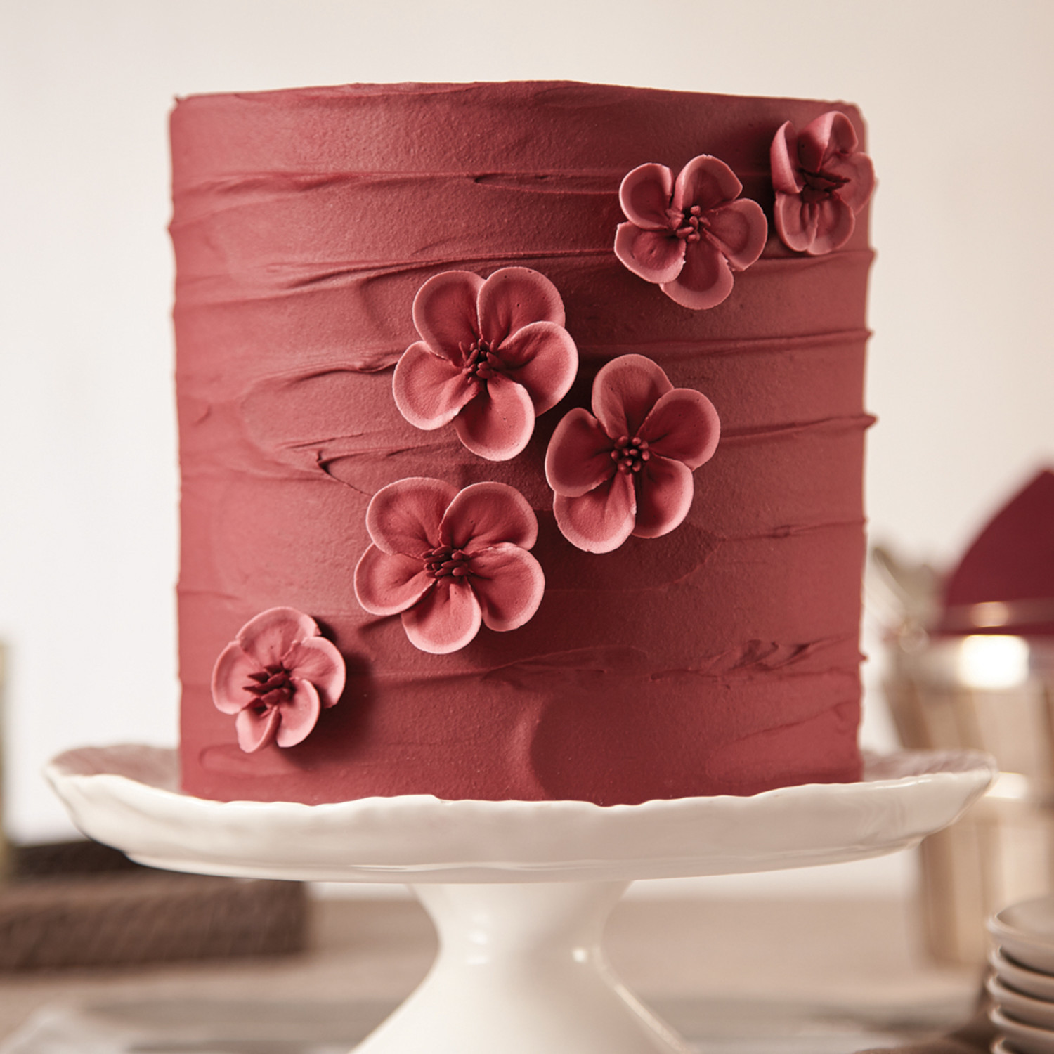 How to Make Petal Tip Flowers - Wilton