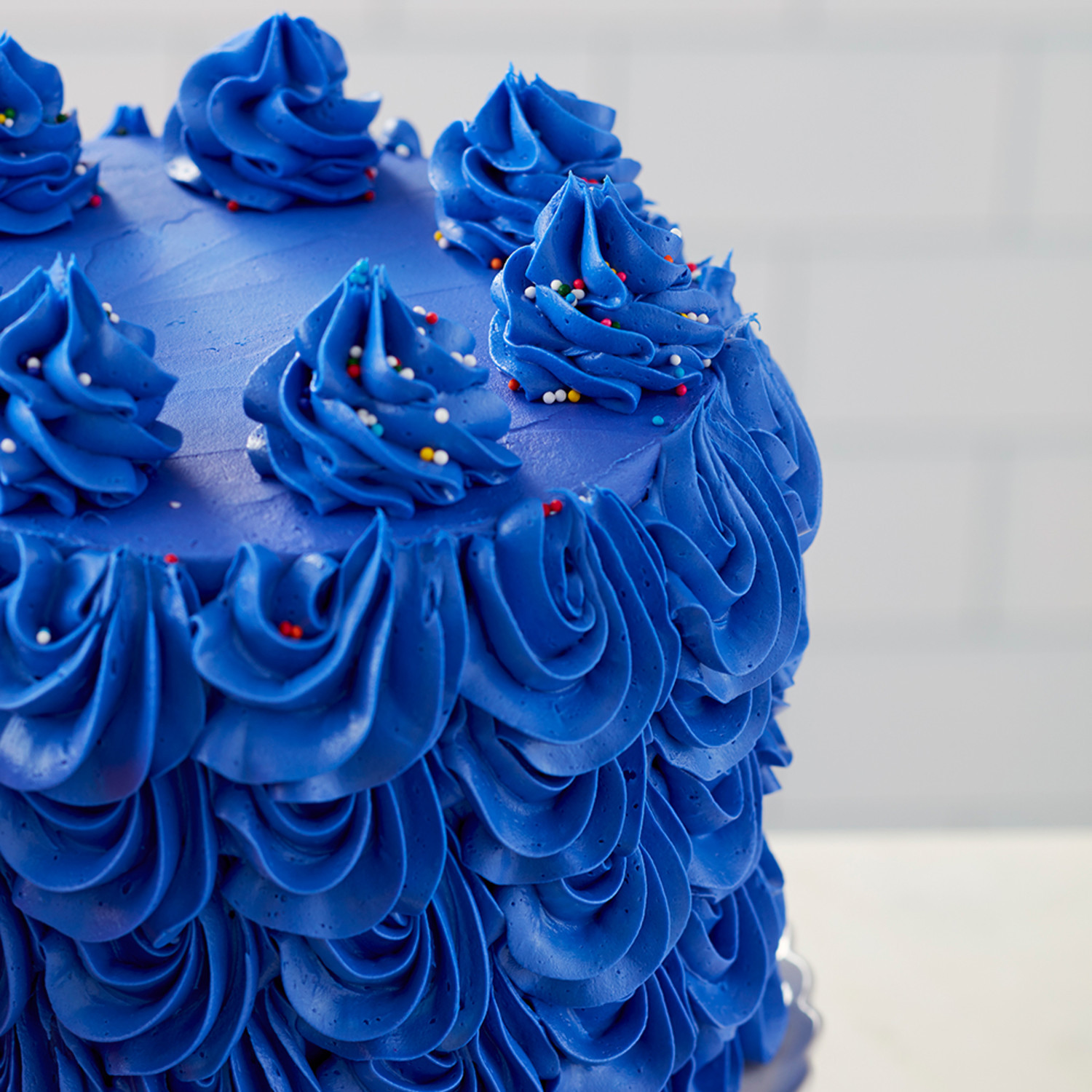5 Ways to Use Star Decorating Tip 2D - Wilton