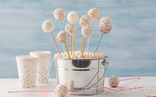 How to Use Candy Melts for Cake Pops - Wilton