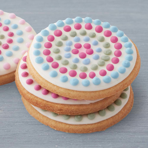 How to Pipe Dots - Wilton