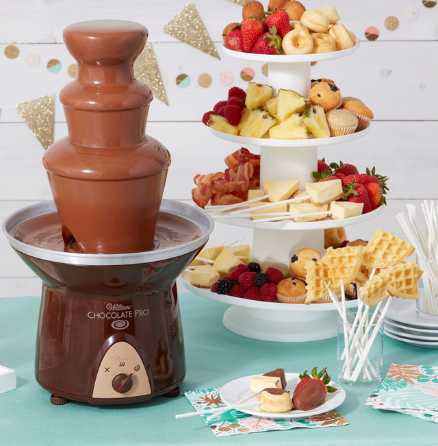 Chocolate Pro Chocolate Fountain - Fondue Chocolate Fountain, 4 lb ...