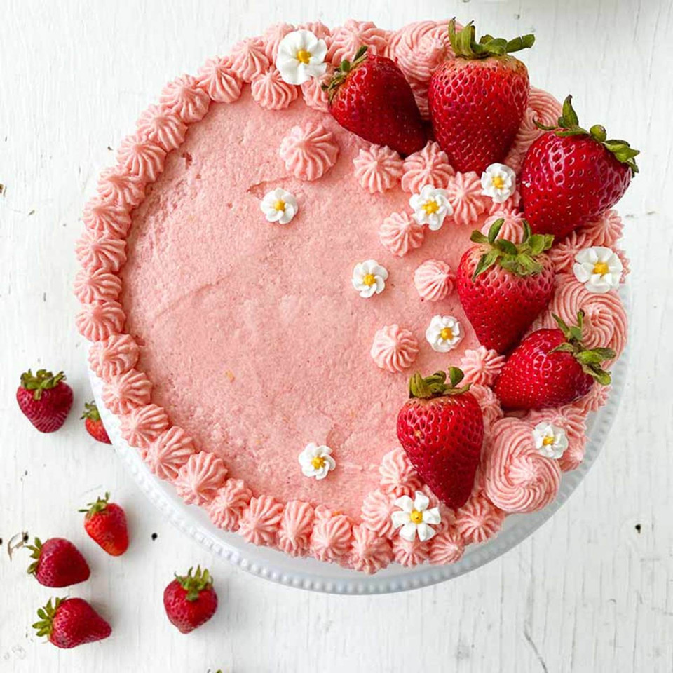 Fresh Strawberry Buttercream Frosting - Wilton